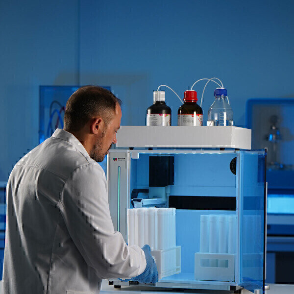 Is your analyst contaminating your laboratory samples? - Mar 26 2024 - Simon Osborne - Life ...
