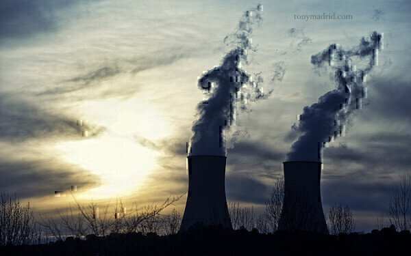 Does Nuclear Power Pose a Threat to the Environment? Pollution ...