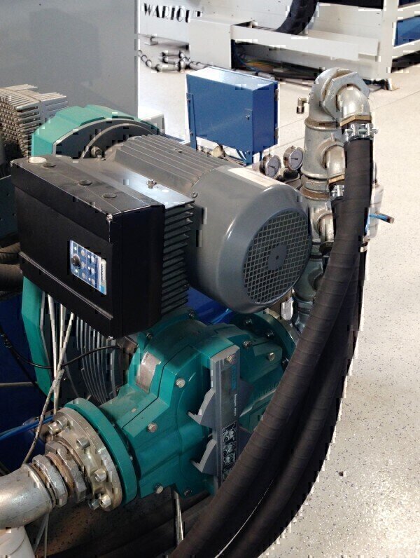 Robust rotary lobe pump - Reliable sludge removal for water jet cutting ...