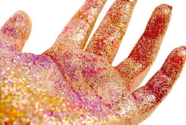 Should Glitter Be Banned? Pollution Solutions Online