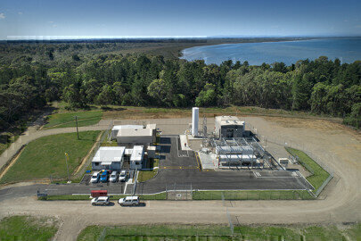 HySTRA – international shipping of liquid hydrogen Pollution Solutions ...