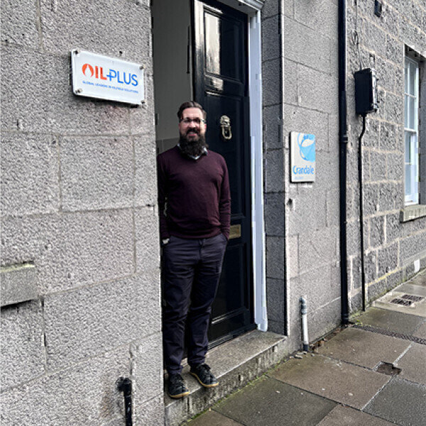 DeNovo’s 100% green powered Zandolie platform in Trinidad and Tobago ...