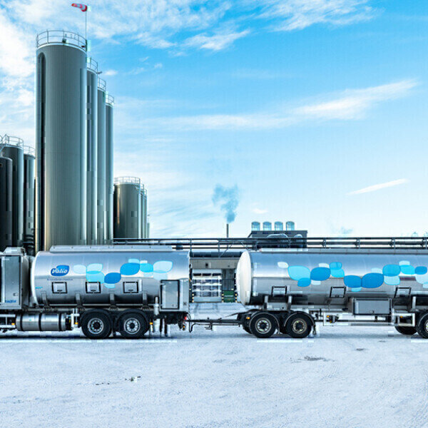 Dairy farm manure and agricultural by-products to produce renewable ...